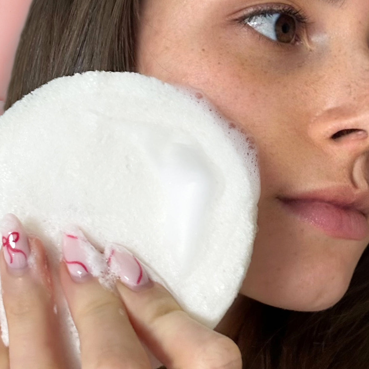 Facial Buffers – Bomb Cosmetics B2B UK